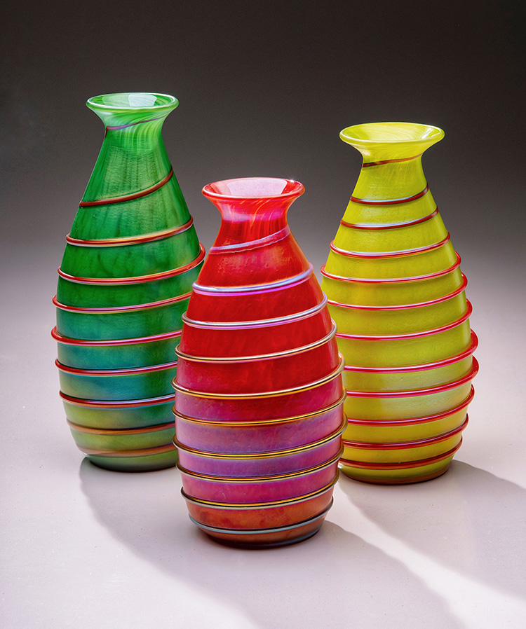 MAGIC SANDS GLASS STUDIO / Peter Vizzusi